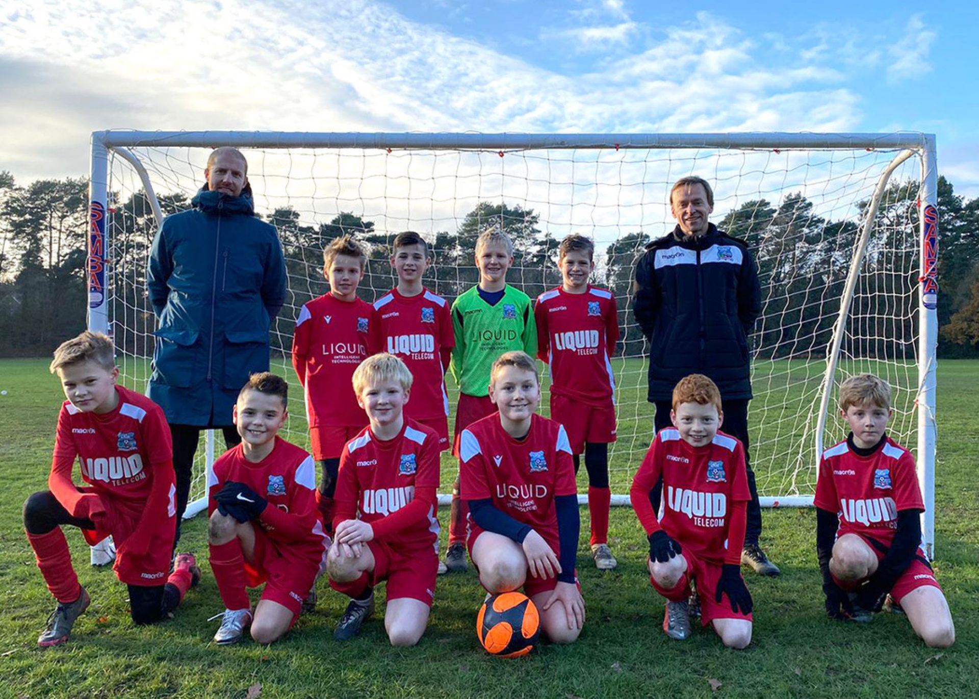 Walton & Hersham Football Club - Walton & Hersham Football Club